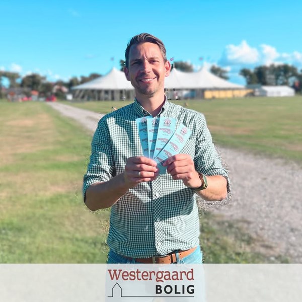 Se WESTERGAARD BOLIG - se åbningstider - VORES Brønderslev